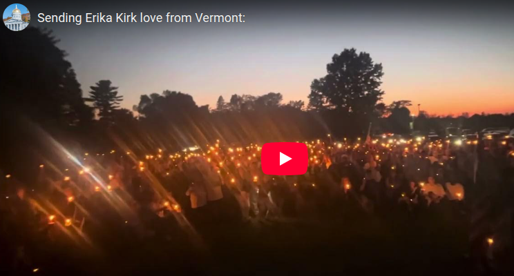 300 hold candlelight vigil for Charlie Kirk - Vermont Daily Chronicle